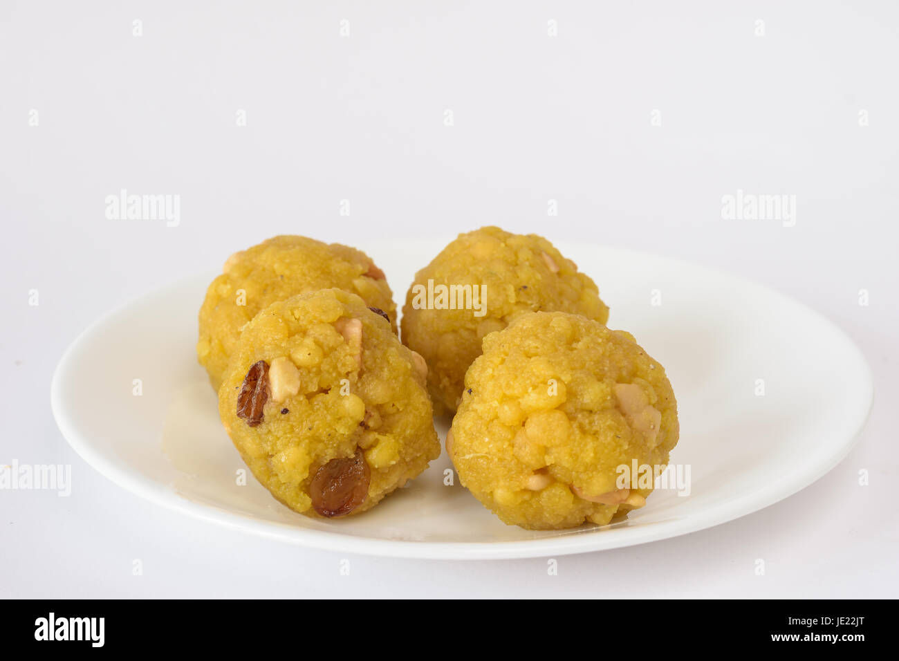 Boondi mithai hi-res stock photography and images - Alamy