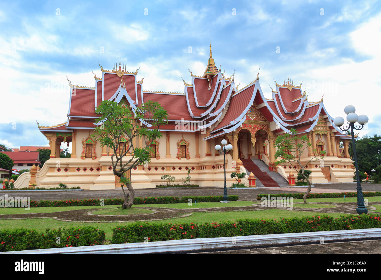 Wat pha that luang hi-res stock photography and images - Alamy