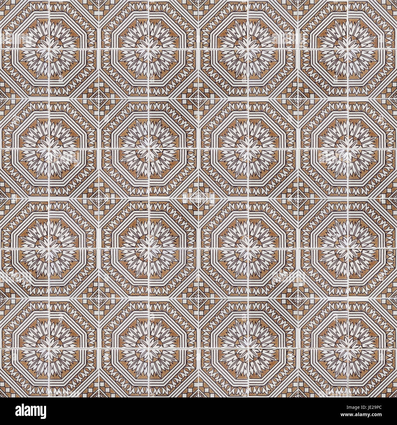 Seamless tile pattern of ancient ceramic tiles Stock Photo - Alamy