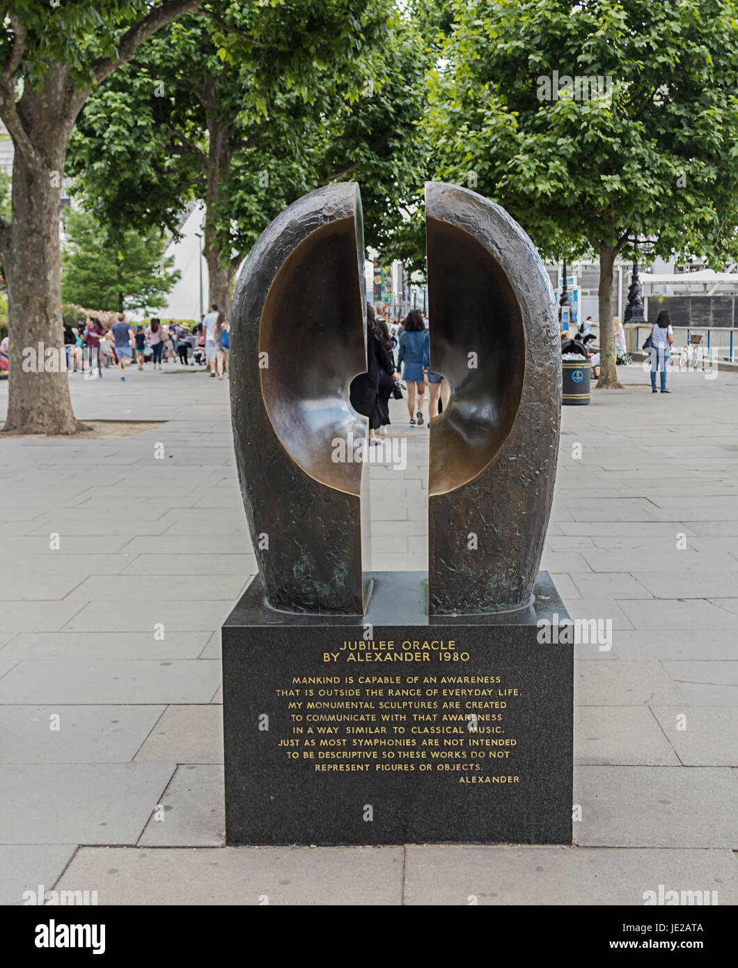 The Jubilee Oracle sculpture by Alexander, on London's Southbank, UK ...