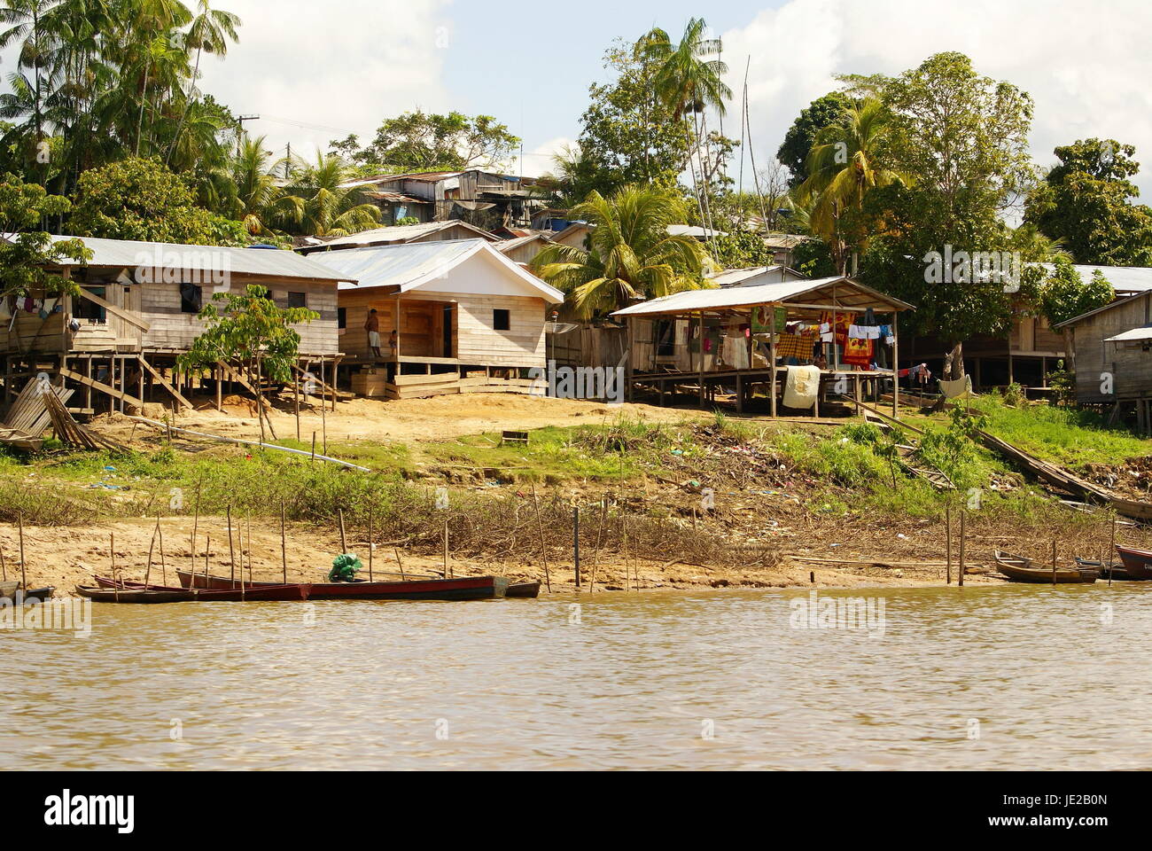 Amazon rainforest peru trek hi-res stock photography and images - Alamy