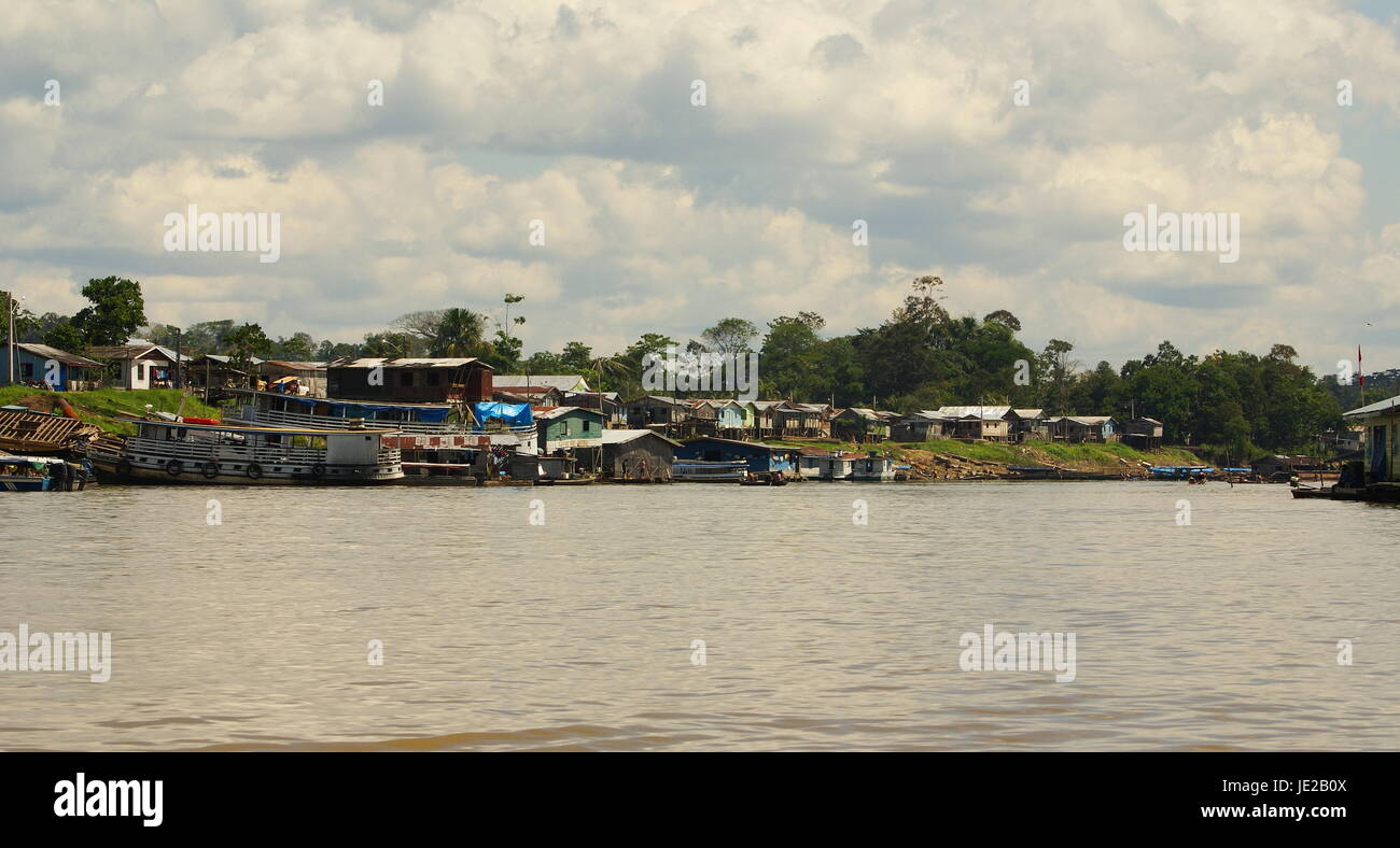 Amazon rainforest peru trek hi-res stock photography and images - Alamy
