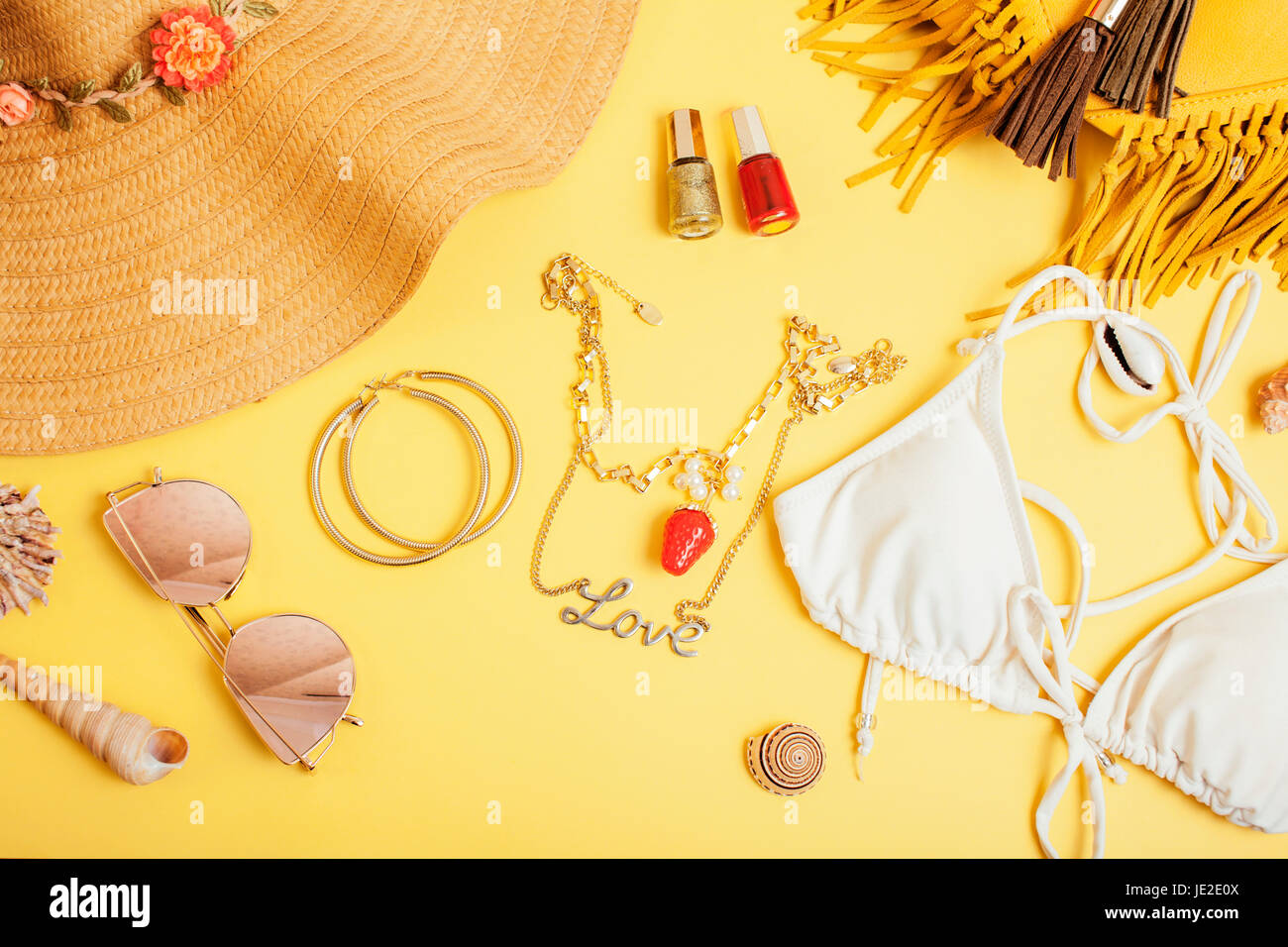 Yellow stuff on beach hi-res stock photography and images - Alamy