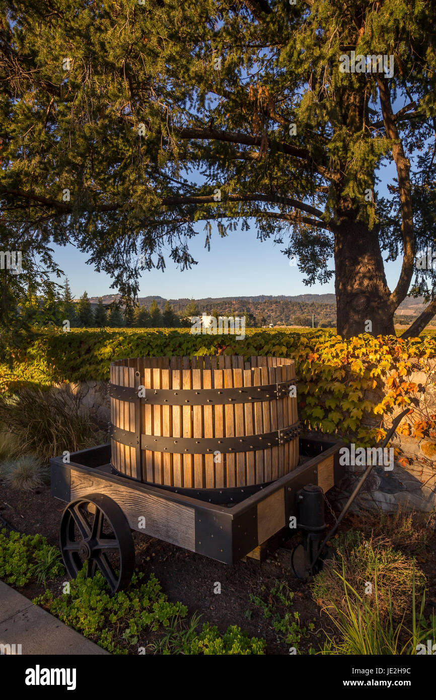 Wooden wine grape press hi-res stock photography and images - Alamy