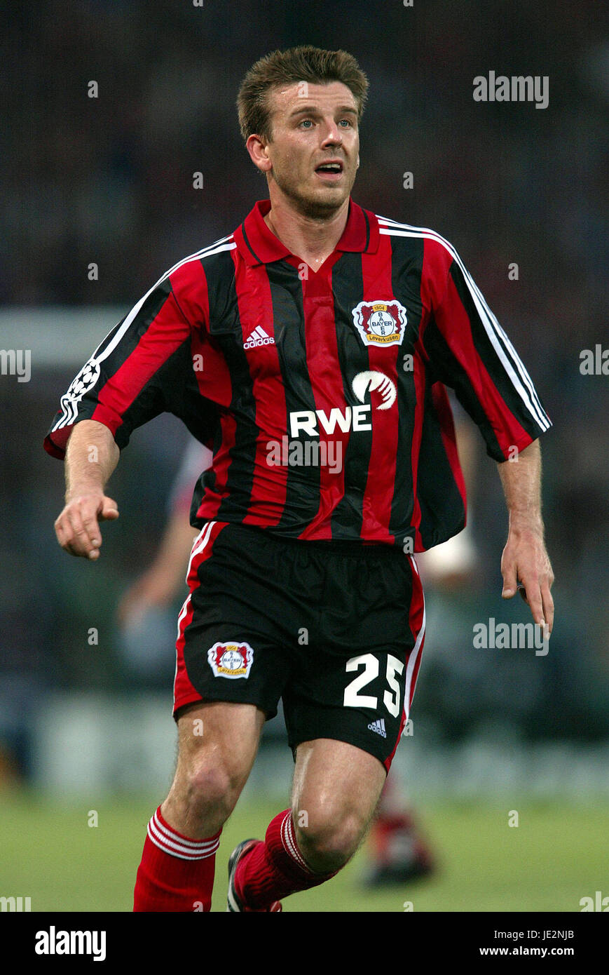 BERND SCHNEIDER. BAYER 04 LEVERKUSEN HAMPDEN PARK GLASGOW 15 May 2002 ...