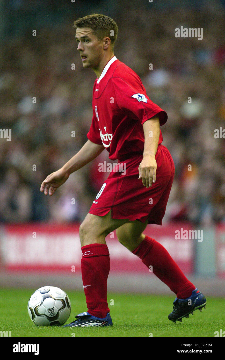 MICHAEL OWEN LIVERPOOL FC ANFIELD LIVERPOOL 30 July 2002 Stock Photo ...