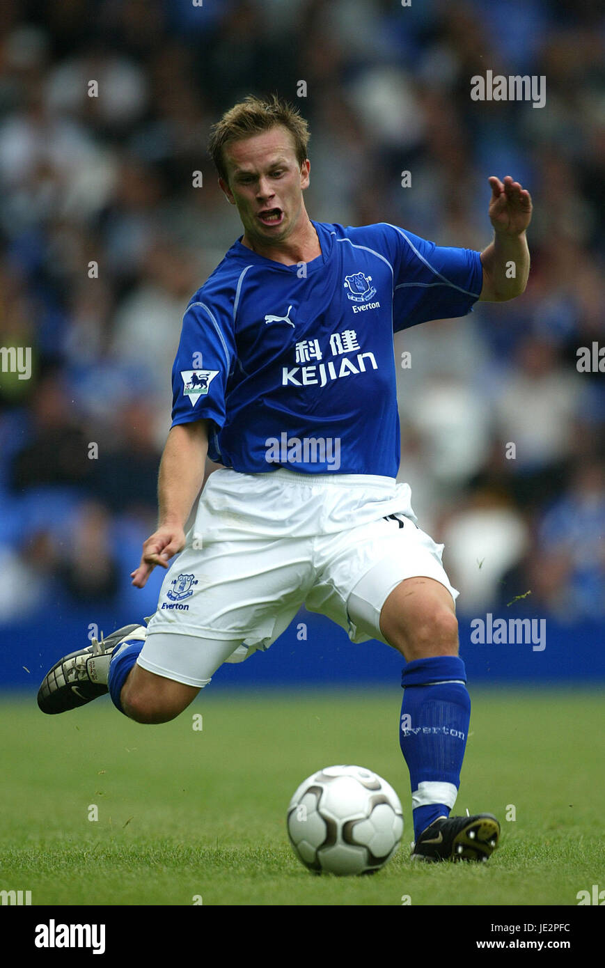 TOBIAS LINDEROTH EVERTON FC GOODISON PARK LIVERPOOL 10 August 2002 ...