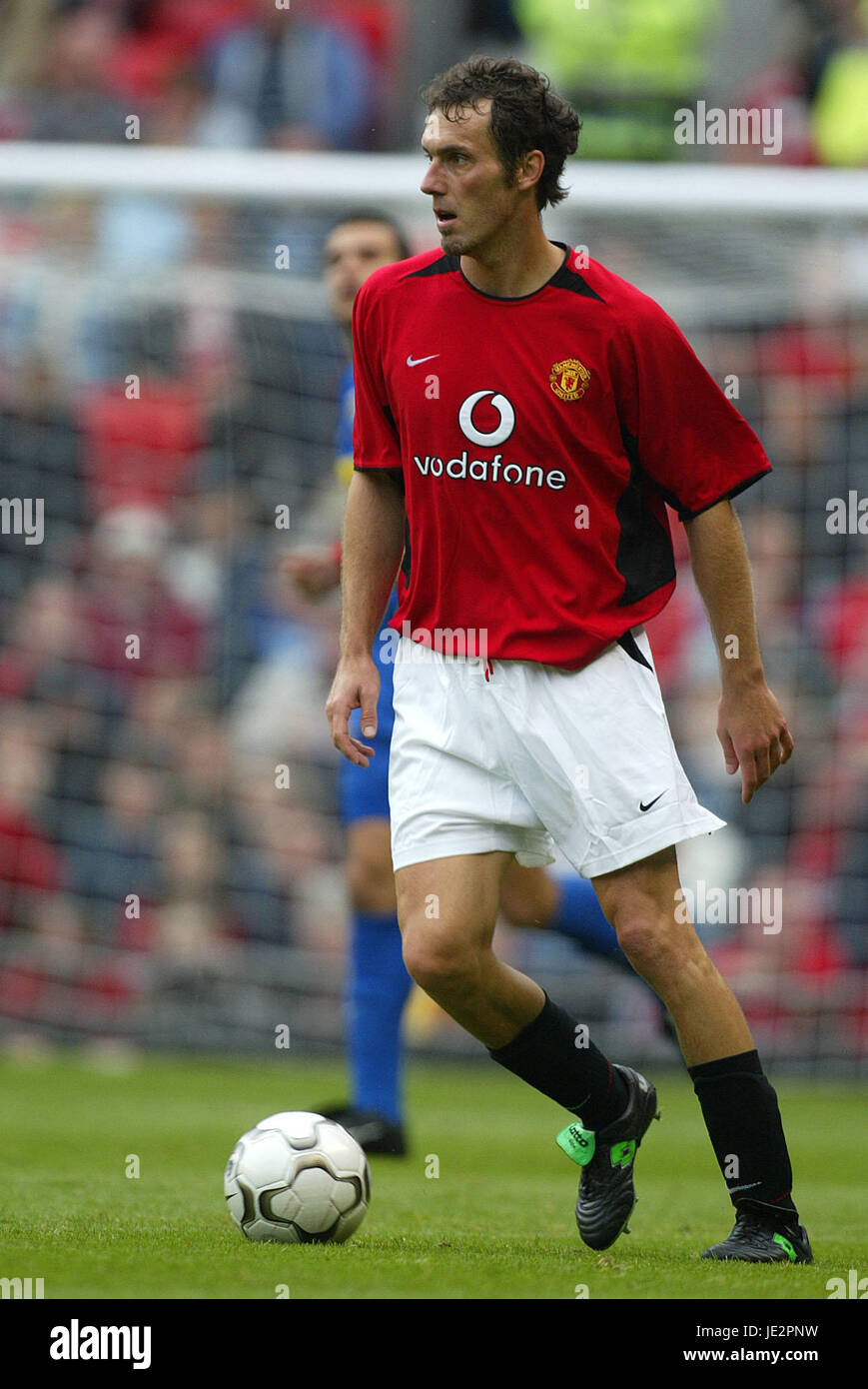 LAURENT BLANC MANCHESTER UNITED FC OLD TRAFFORD MANCHESTER ENGLAND 10 ...