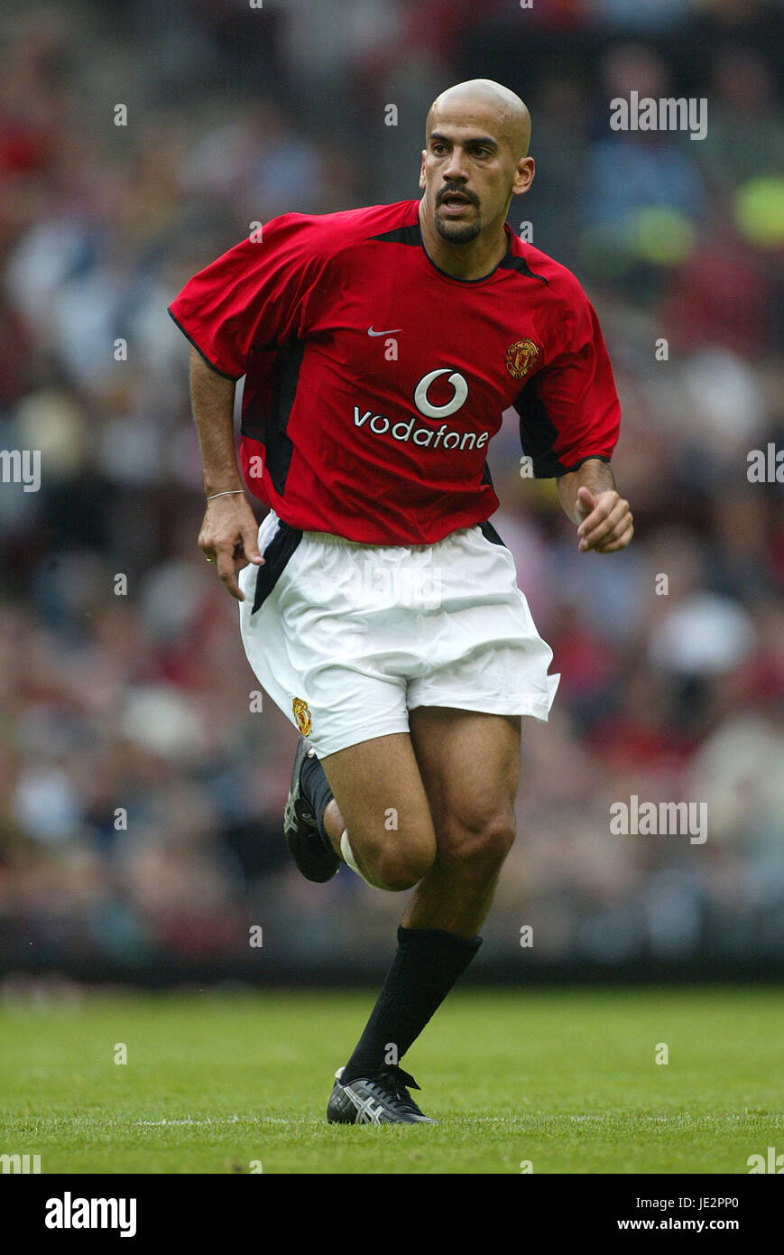 JUAN VERON MANCHESTER UNITED FC OLD TRAFFORD MANCHESTER ENGLAND 10 ...