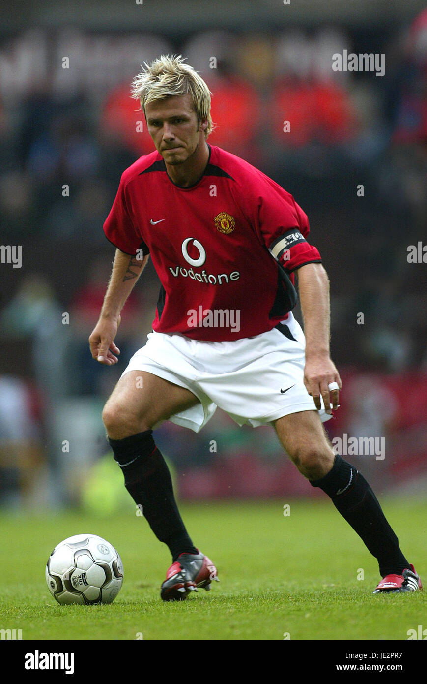 DAVID BECKHAM MANCHESTER UNITED FC OLD TRAFFORD MANCHESTER ENGLAND 10 ...