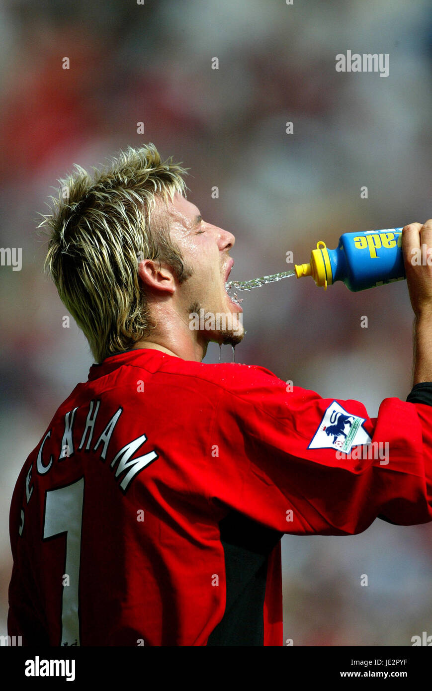 DAVID BECKHAM MANCHESTER UNITED FC OLD TRAFFORD MANCHESTER ENGLAND 17 ...