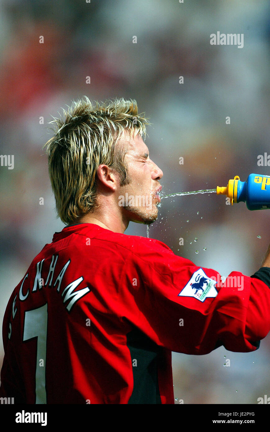 DAVID BECKHAM MANCHESTER UNITED FC OLD TRAFFORD MANCHESTER ENGLAND 17 ...
