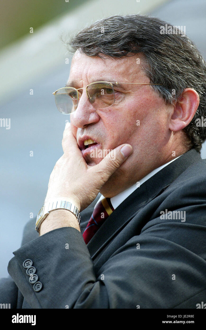 GRAHAM TAYLOR ASTON VILLA FC MANAGER VILLA PARK BIRMINGHAM 19 August ...