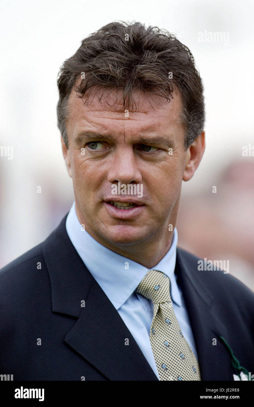 DAVID O'LEARY EX LEEDS UTD MANAGER 26 August 2002 Stock Photo - Alamy