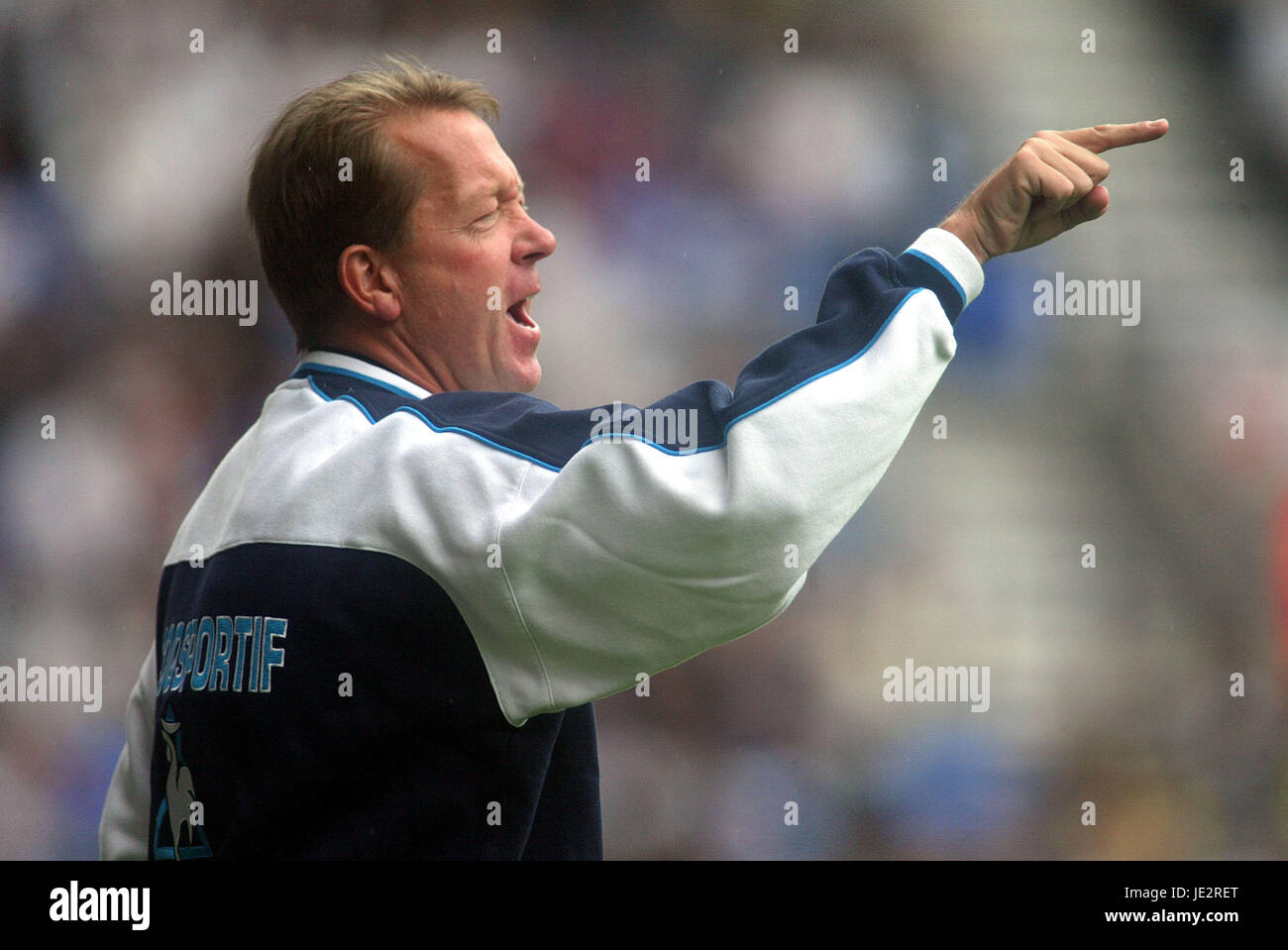 ALAN CURBISHLEY CHARLTON ATHLETIC FC MANAGER REEBOK STADIUM BOLTON ...