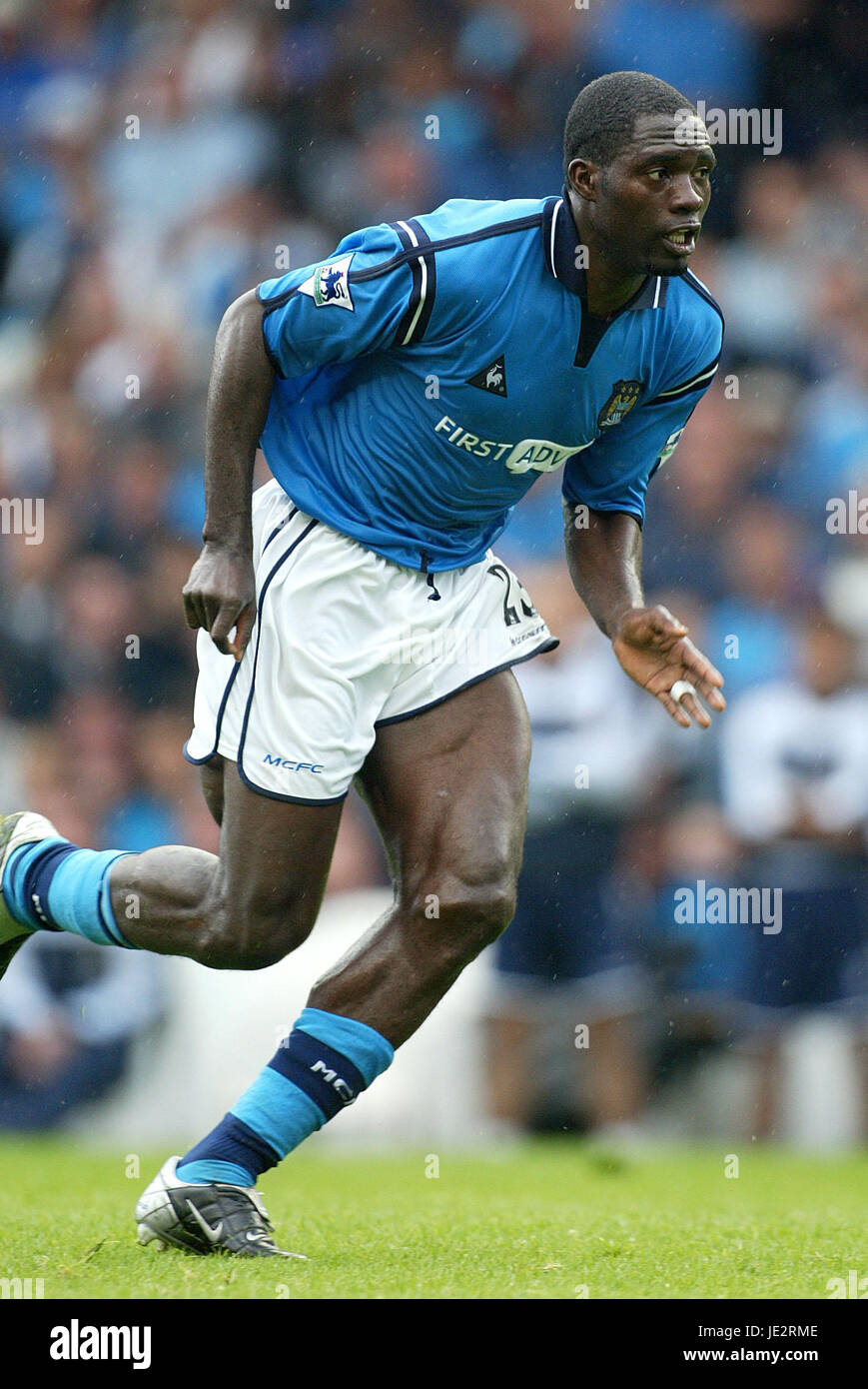 MARC VIVIEN FOE MANCHESTER CITY FC MAINE ROAD MANCHESTER 24 August 2002 ...