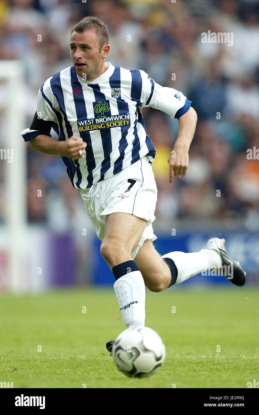 Wallwork hi-res stock photography and images - Alamy