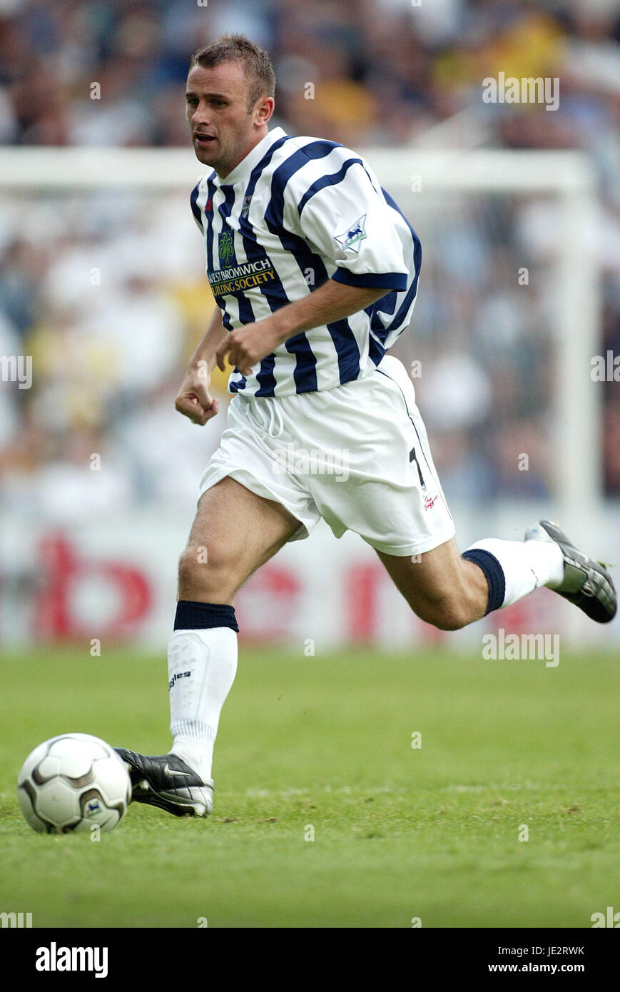 Wallwork hi-res stock photography and images - Alamy