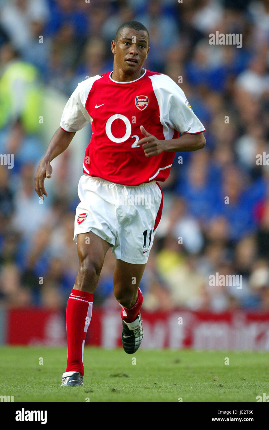 GILBERTO SILVA ARSENAL FC STAMFORD BRIDGE CHELSEA LONDON 01 September ...