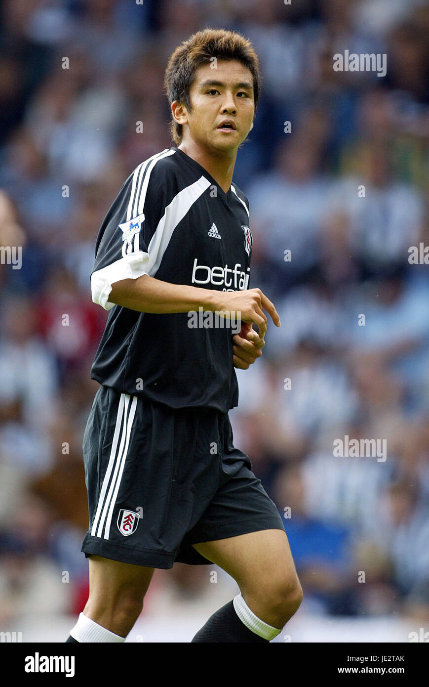 Junichi inamoto of fulham hi-res stock photography and images - Alamy