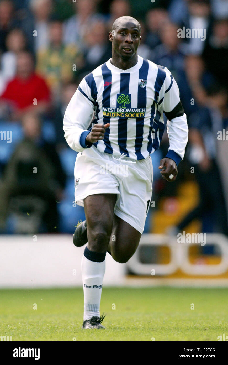 Jason Roberts Football Stock Photos & Jason Roberts Football Stock ...