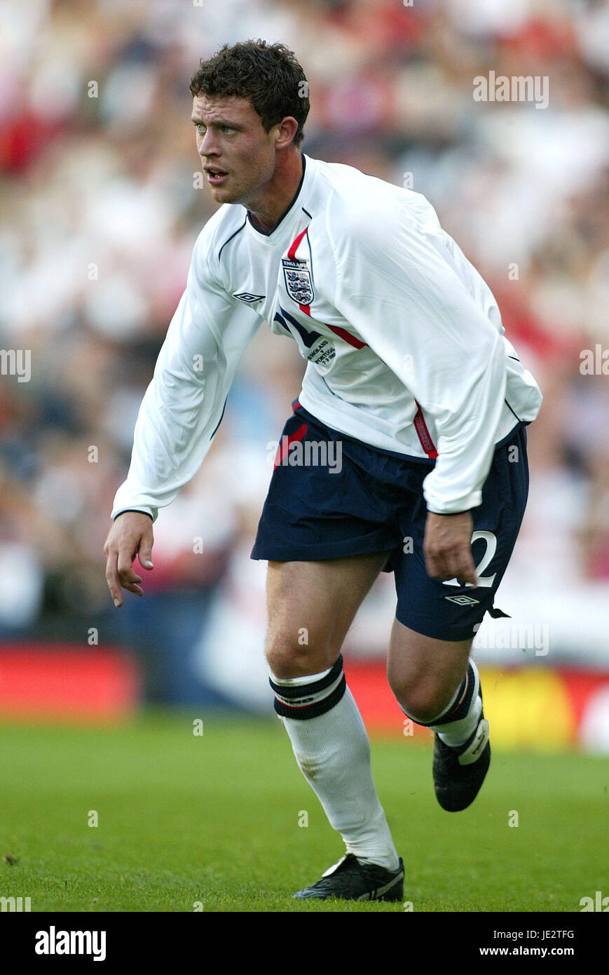 Wayne bridge england 2002 hi-res stock photography and images - Alamy