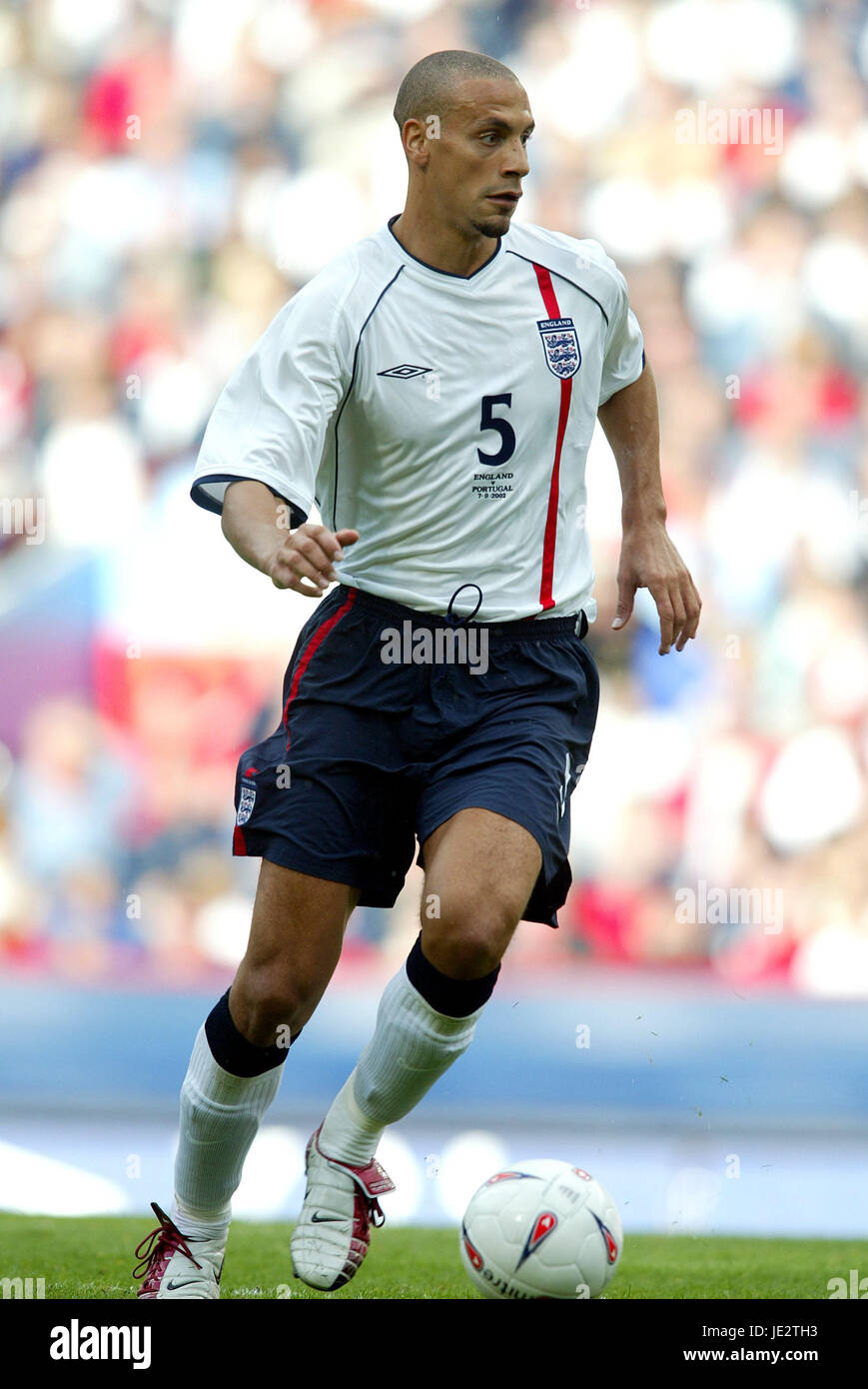 RIO FERDINAND ENGLAND & MANCHESTER UNITED FC VILLA PARK BIRMINGHAM ...
