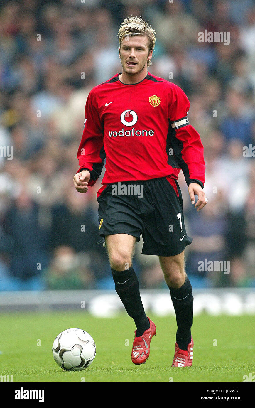 DAVID BECKHAM MANCHESTER UNITED FC ELLAND ROAD LEEDS 14 September 2002 ...