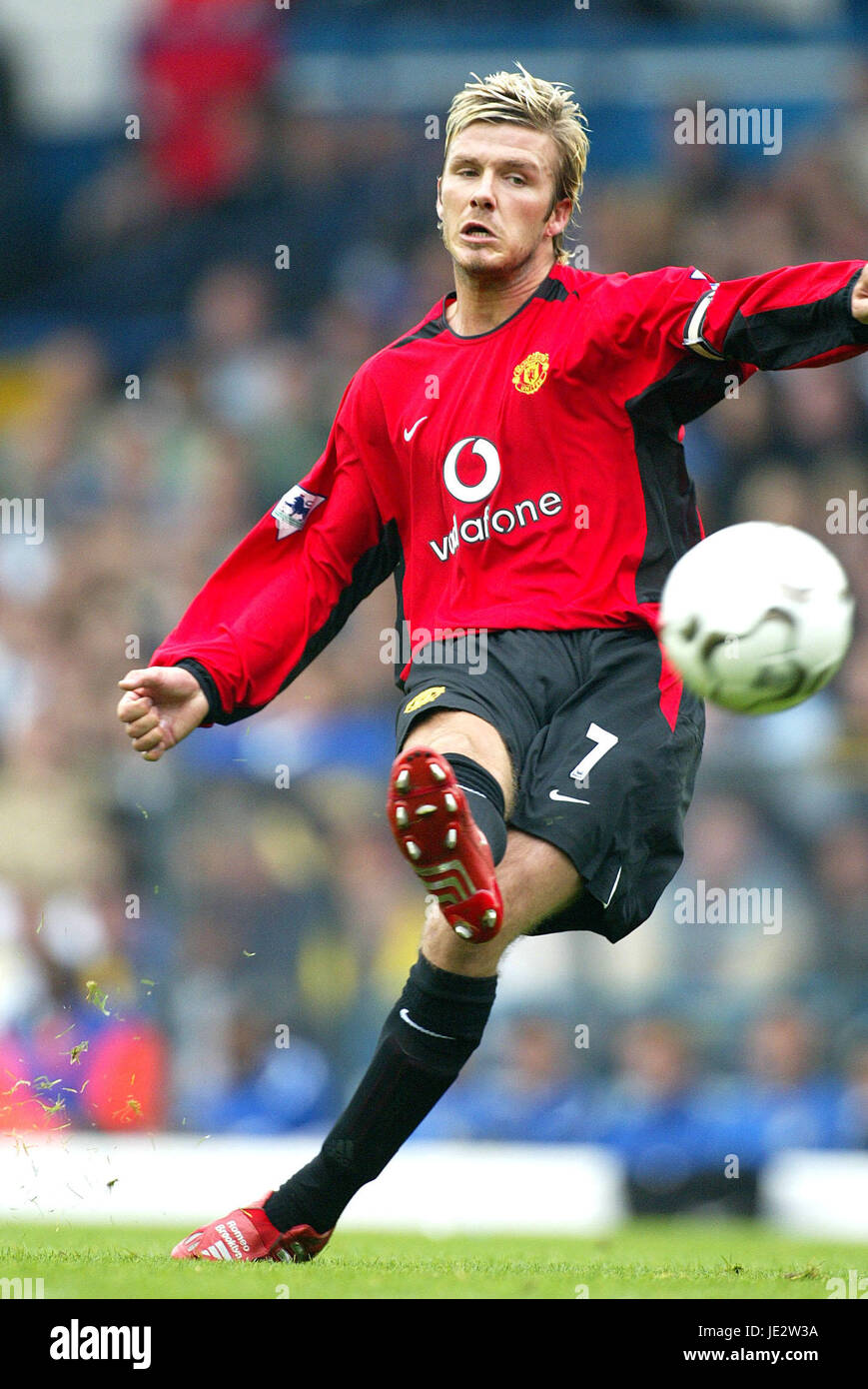 DAVID BECKHAM MANCHESTER UNITED FC ELLAND ROAD LEEDS 14 September 2002 ...