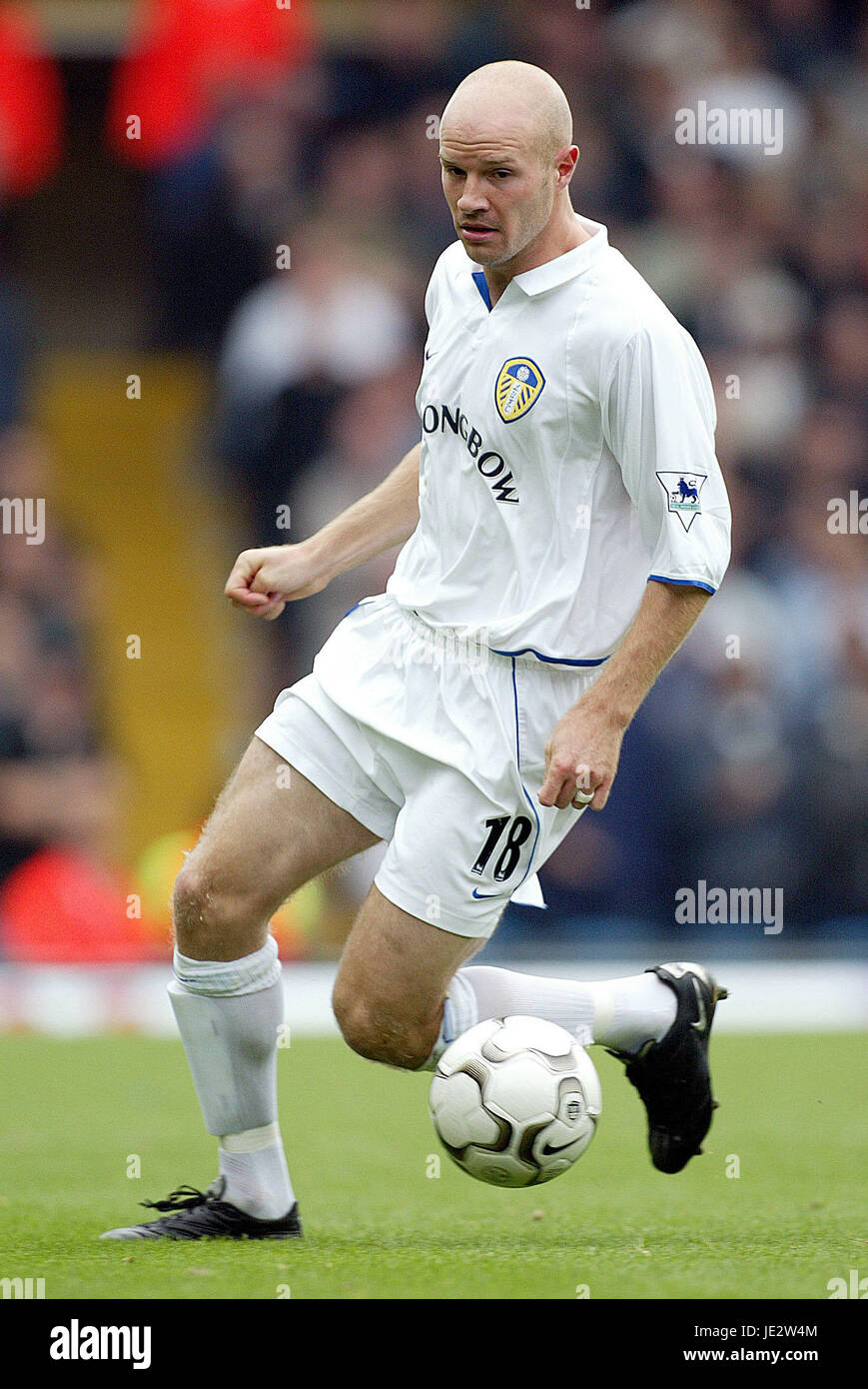 Football danny mills hi-res stock photography and images - Alamy