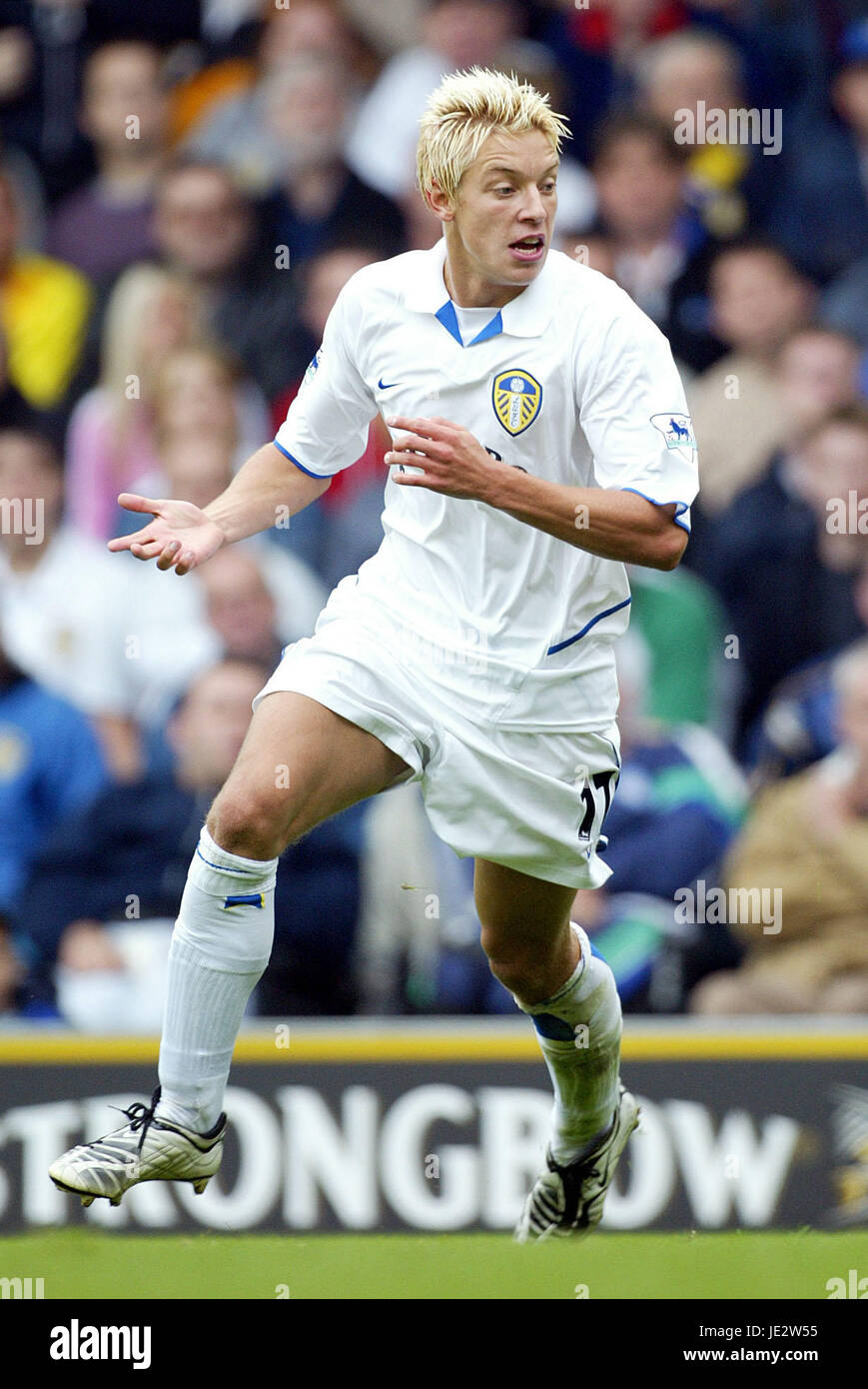 ALAN SMITH LEEDS UNITED FC ELLAND ROAD LEEDS 14 September 2002 Stock ...
