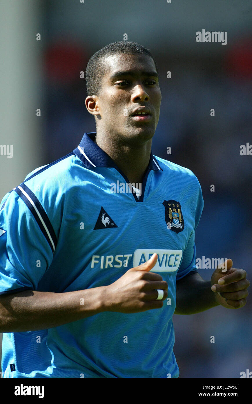 Distin hi-res stock photography and images - Alamy