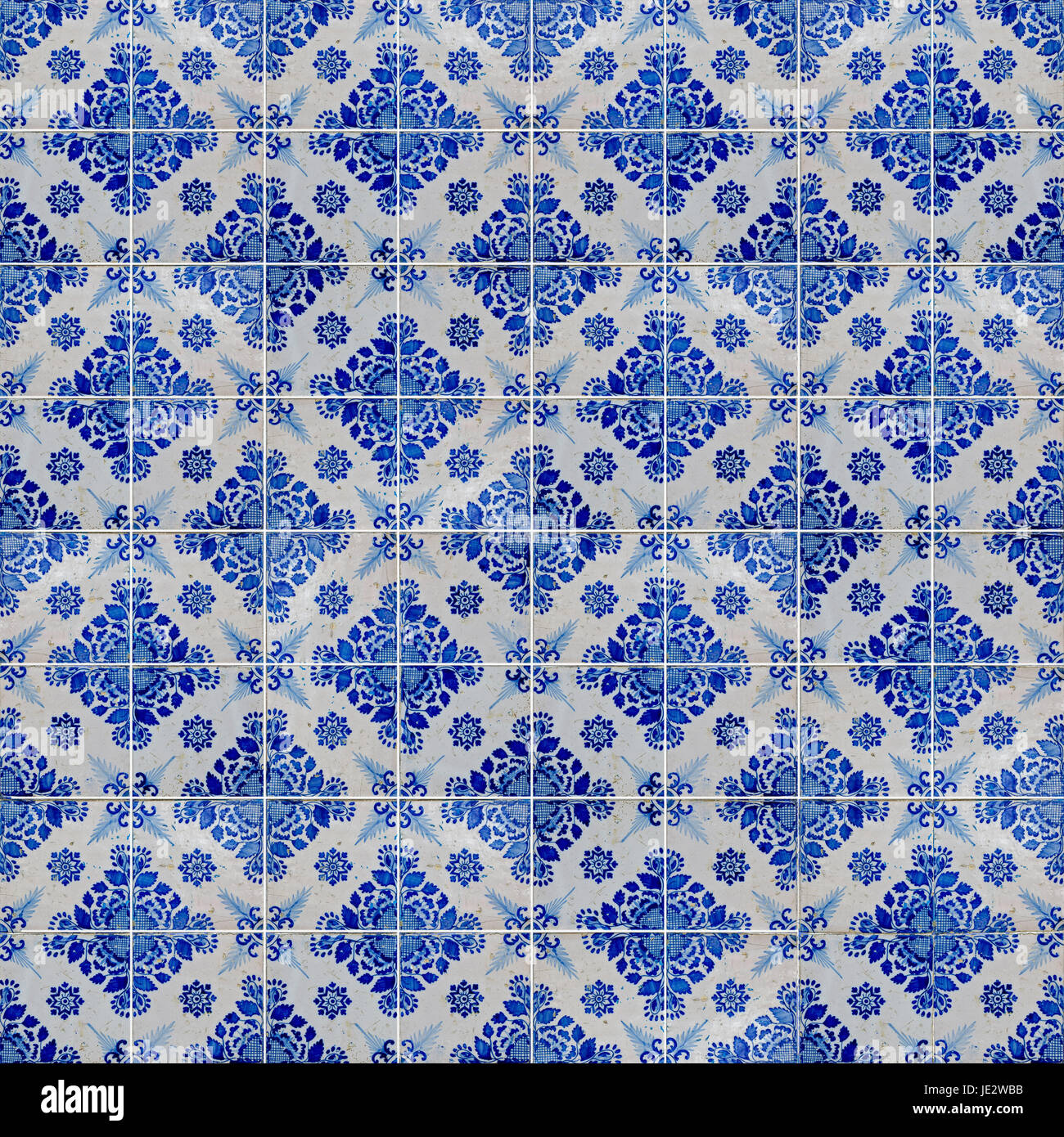 Seamless tile pattern of ancient ceramic tiles Stock Photo - Alamy