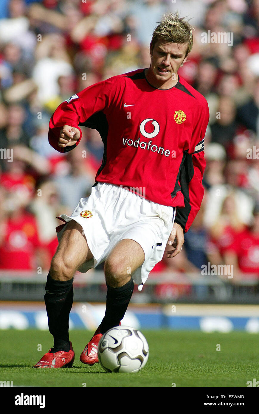 DAVID BECKHAM MANCHESTER UNITED FC OLD TRAFFORD MANCHESTER ENLAND 21 ...