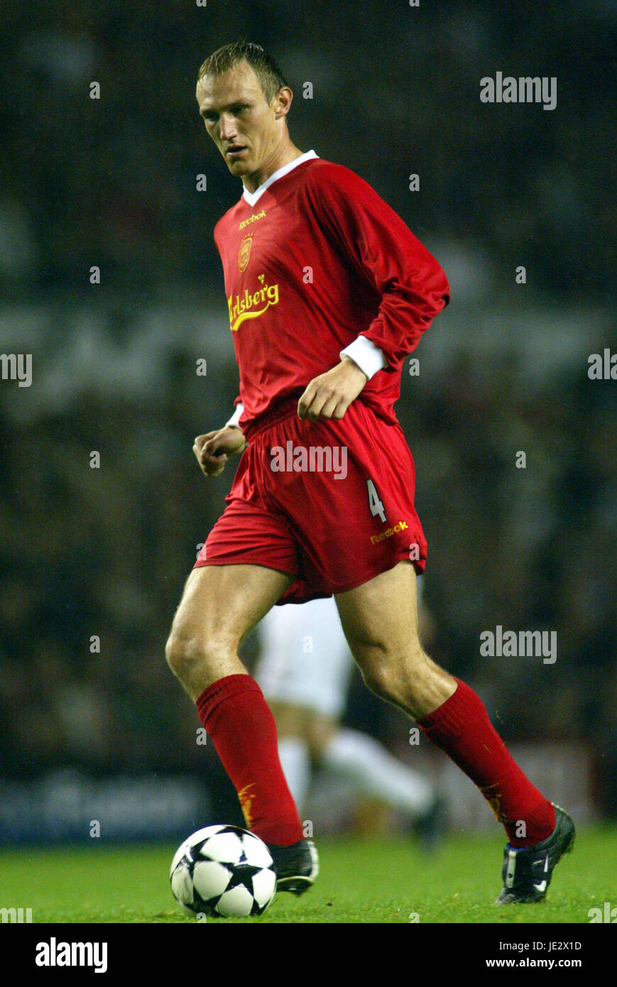 SAMI HYYPIA LIVERPOOL FC ST JAMES PARK NEWCASTLE 05 October 2002 Stock ...