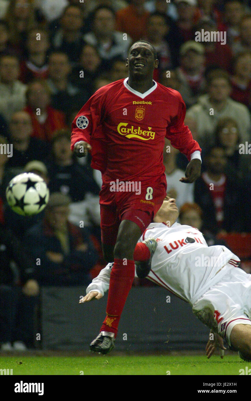 EMILE HESKEY LIVERPOOL FC ST JAMES PARK NEWCASTLE 05 October 2002 Stock ...
