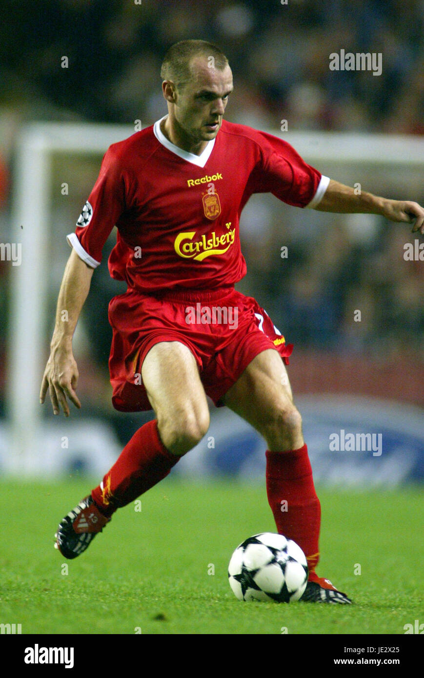 DANNY MURPHY LIVERPOOL FC ST JAMES PARK NEWCASTLE 05 October 2002 Stock ...