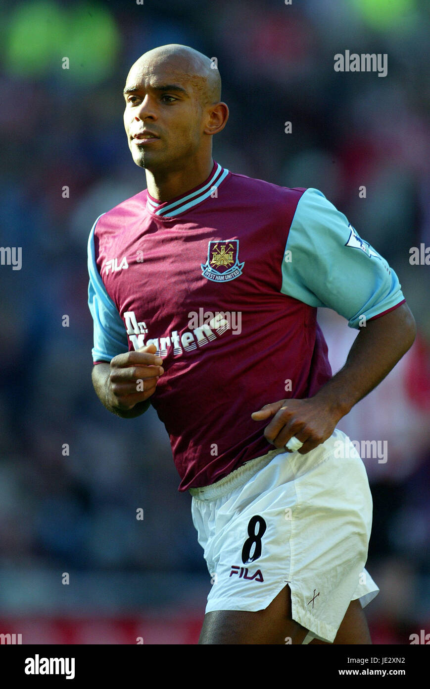 Football trevor sinclair hi-res stock photography and images - Alamy