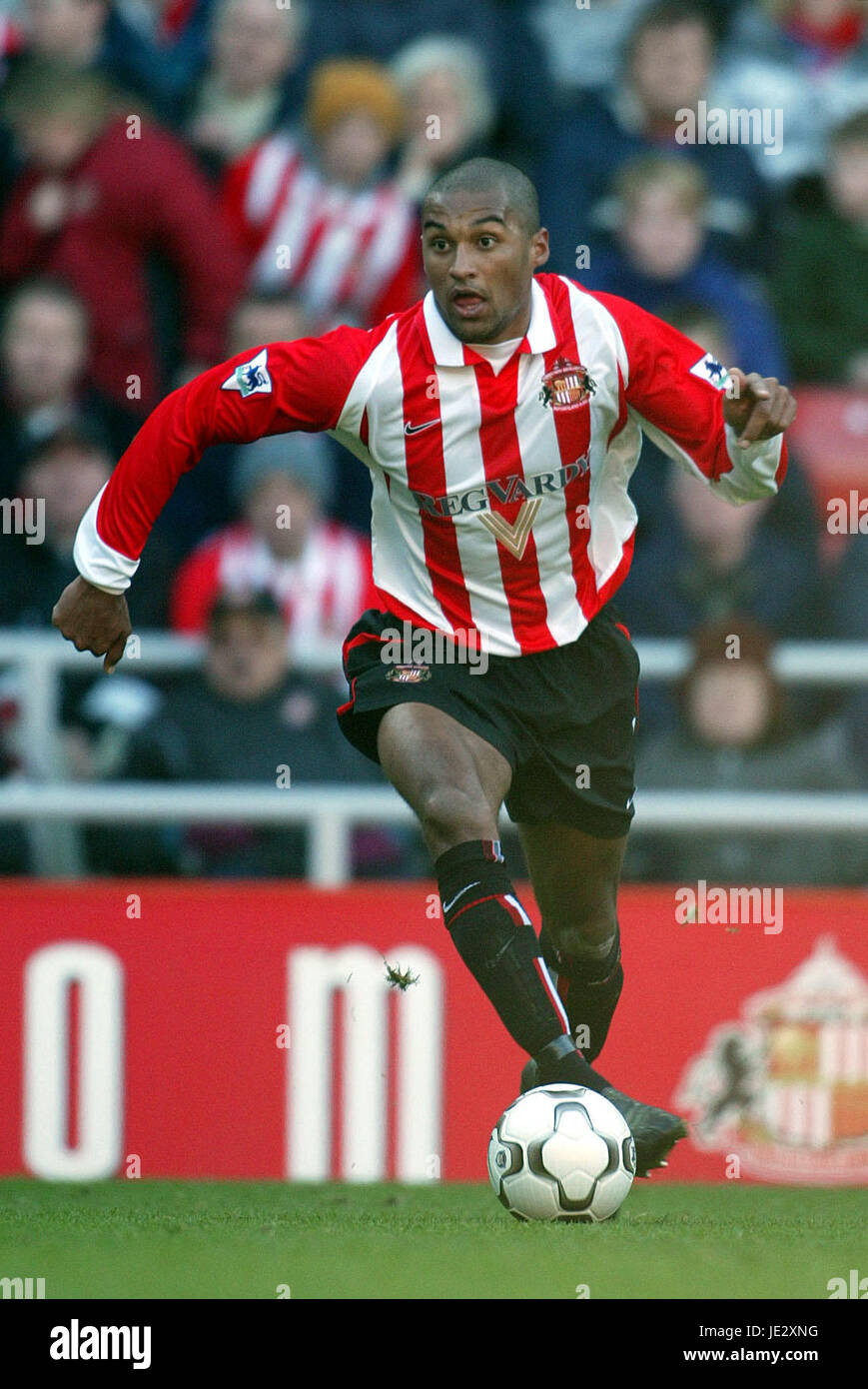MATTHEW PIPER SUNDERLAND FC STADIUM OF LIGHT SUNDERLAND 19 October 2002 ...