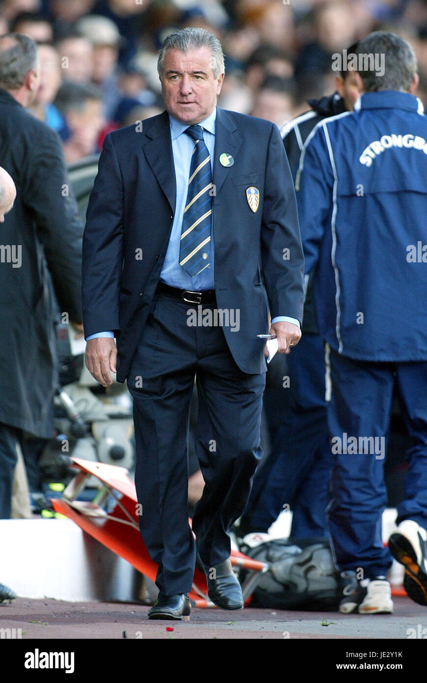 TERRY VENABLES LEEDS UNITED MANAGER ELLAND ROAD LEEDS 19 October 2002 ...