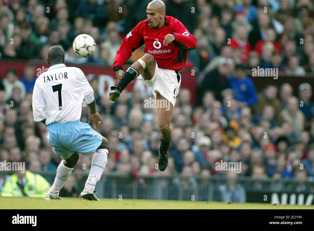 Aston villa v manchester utd hi-res stock photography and images - Alamy