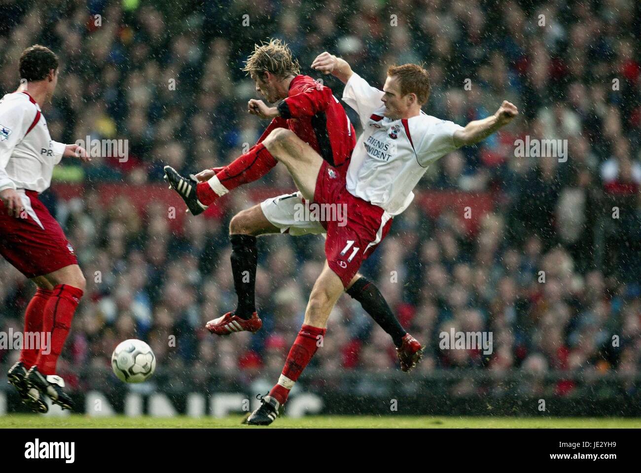 MICHAEL SVENSSON DAVID BECKHAM MANCHESTER UTD V SOUTHAMPTON OLD ...