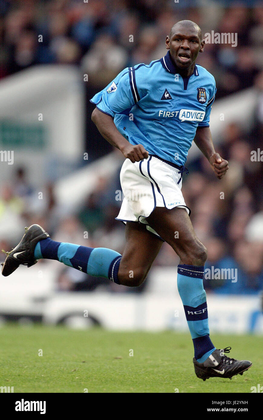 Shaun goater manchester city hi-res stock photography and images - Alamy