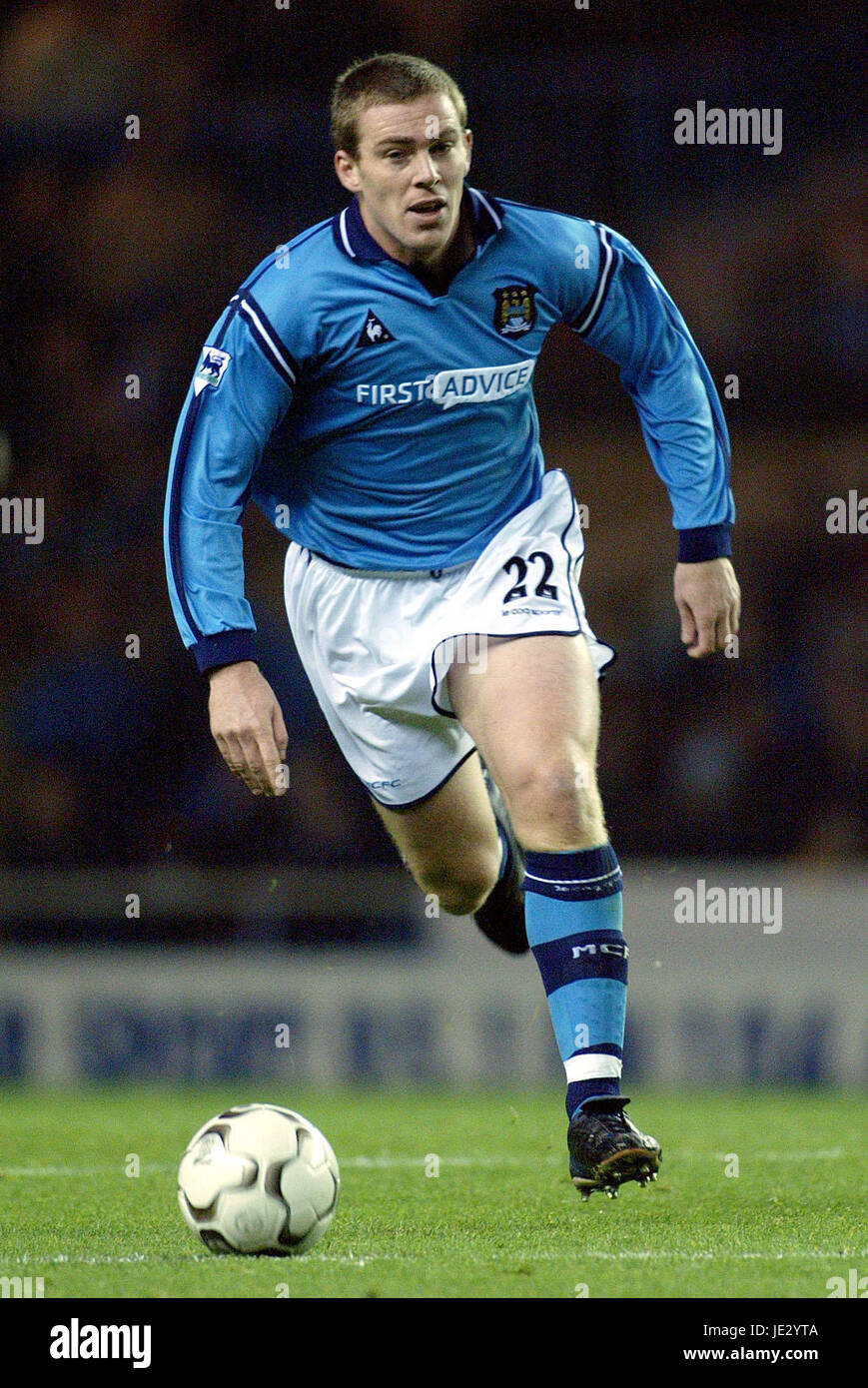 Richard dunne manchester city hi-res stock photography and images - Alamy