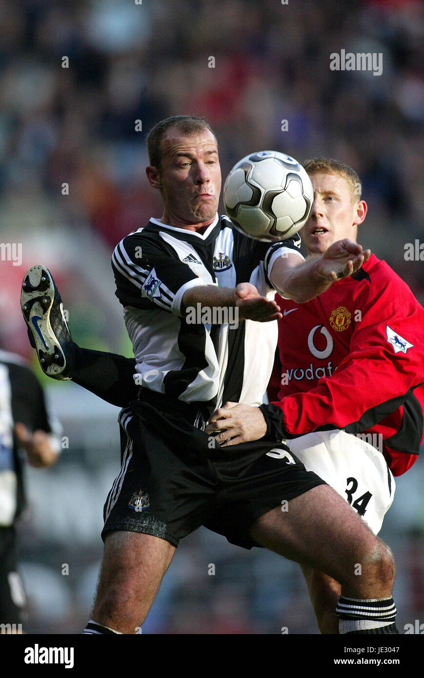 ALAN SHEARER & JOHN O'SHEA MANCHESTER UNITED V NEWCASTLE OLD TRAFFORD ...