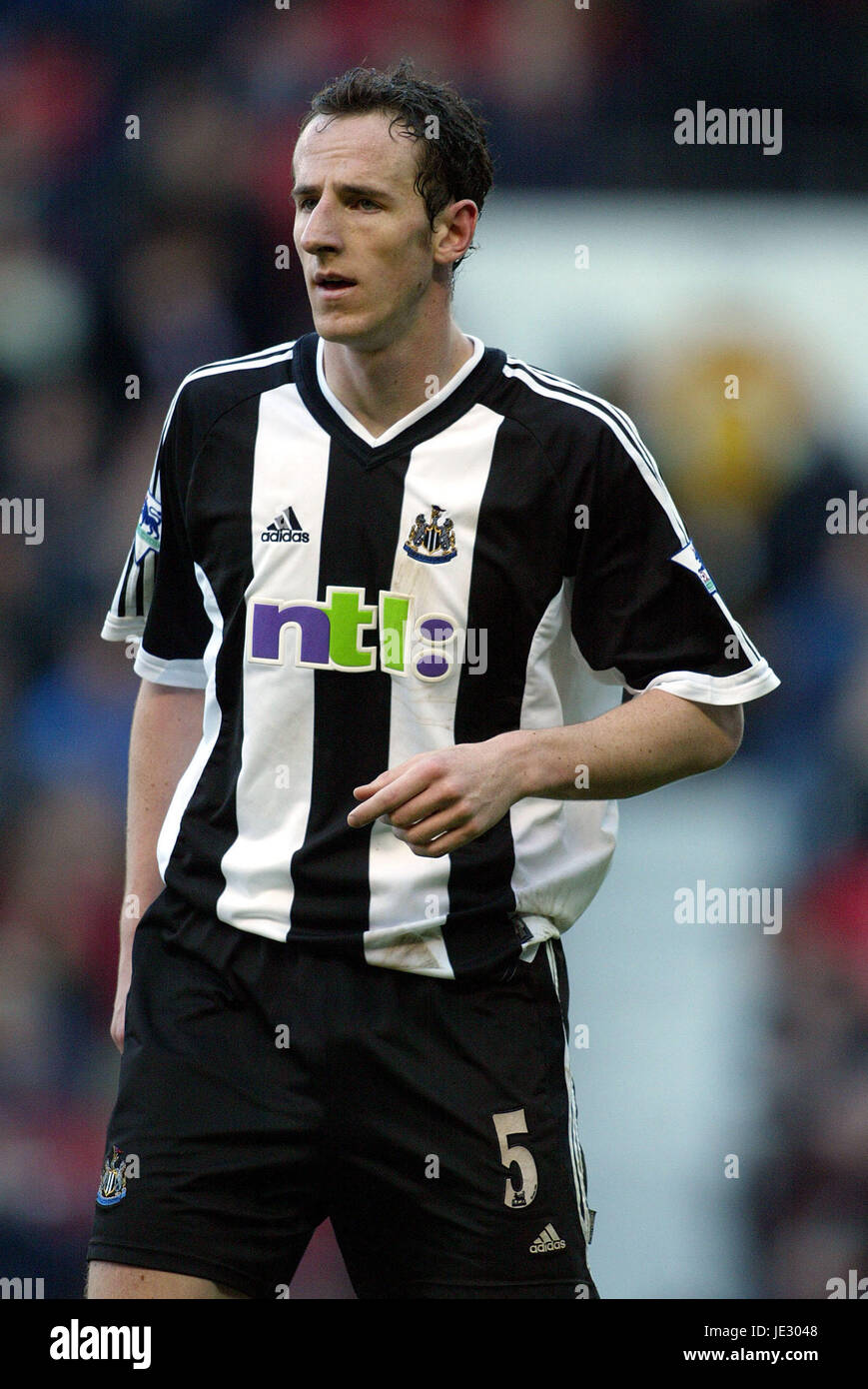 ANDY O'BRIEN NEWCASTLE UNITED FC OLD TRAFFORD MANCHESTER ENGLAND 23 November 2002 Stock Photo ...