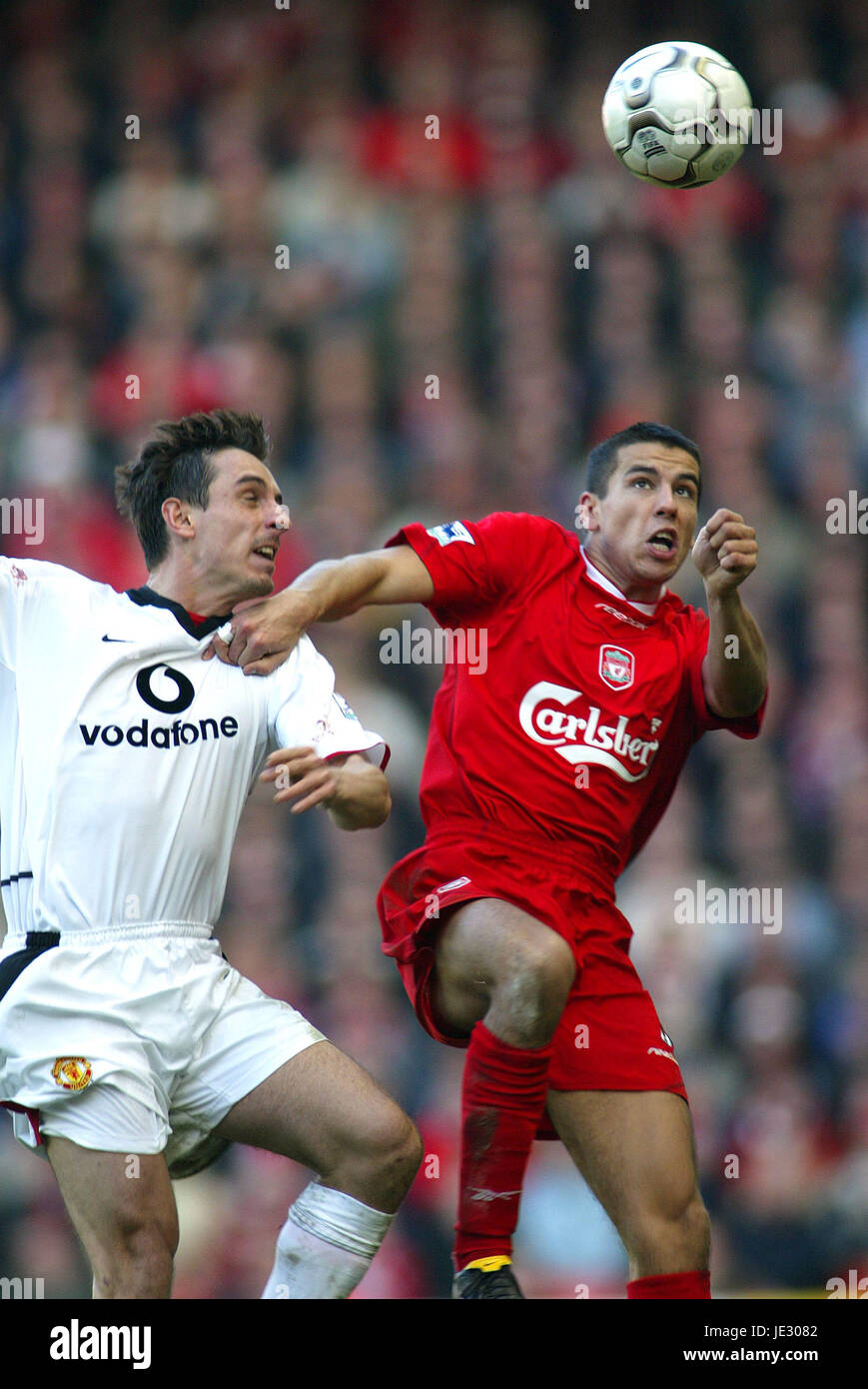 Gary neville liverpool hi-res stock photography and images - Alamy