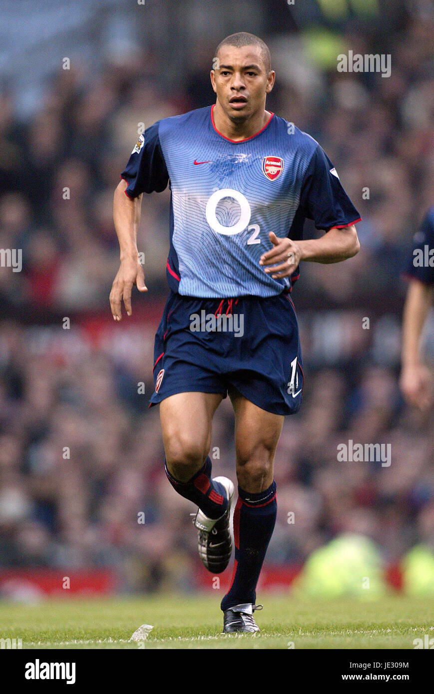 Gilberto silva arsenal hi-res stock photography and images - Alamy