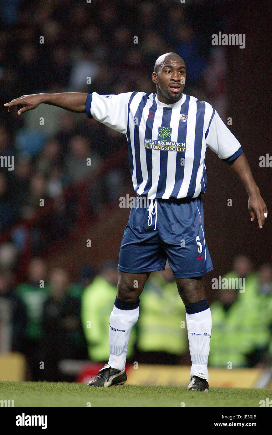 DARREN MOORE WEST BROMWICH ALBION FC VILLA PARK BIRMINGHAM 14 December ...