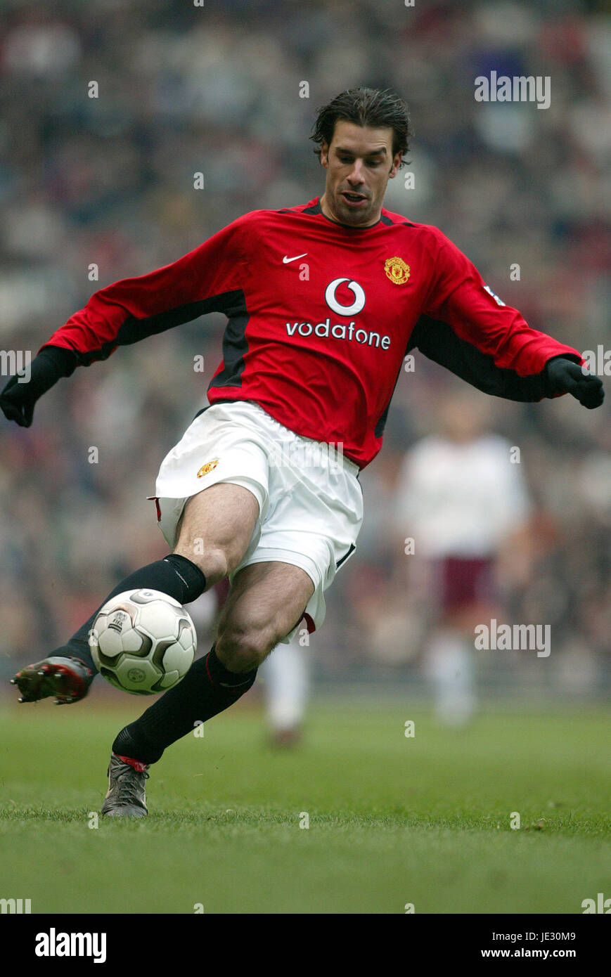 Ruud van nistelrooy 2002 hi-res stock photography and images - Alamy